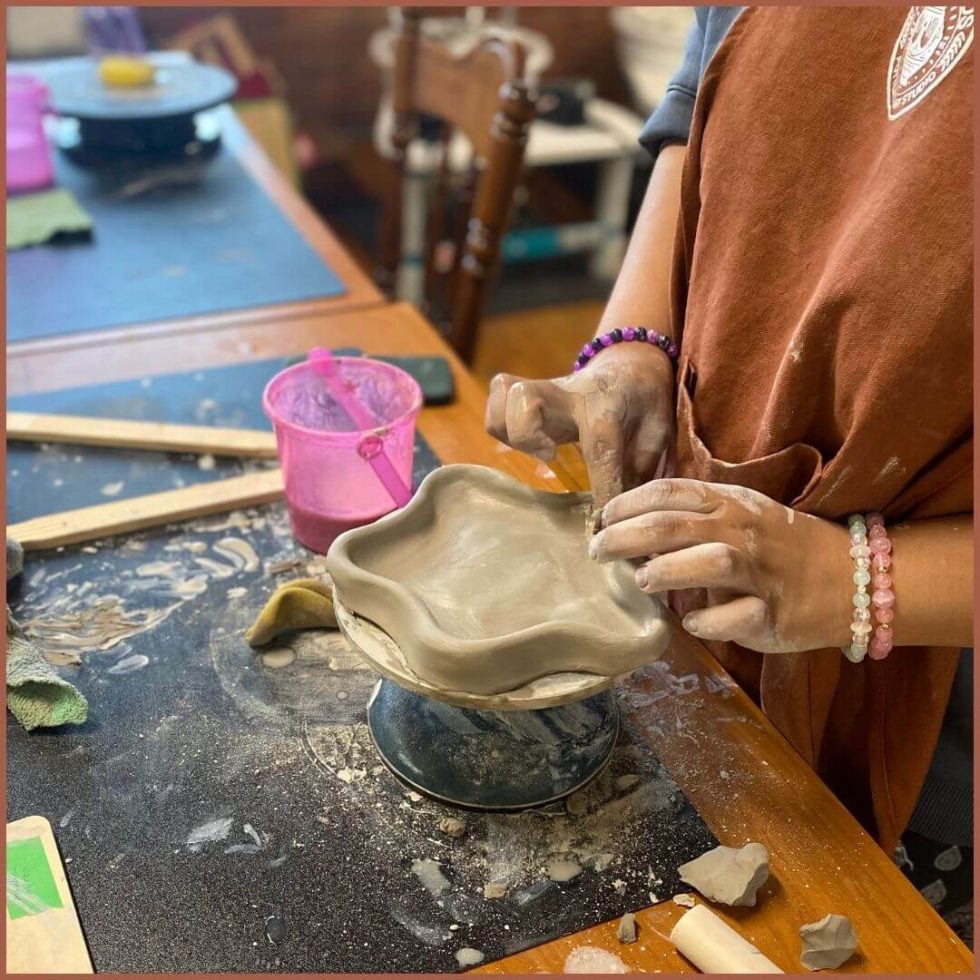Happy Hands Pottery And Art Studio Brampton - Artistic Exploration
